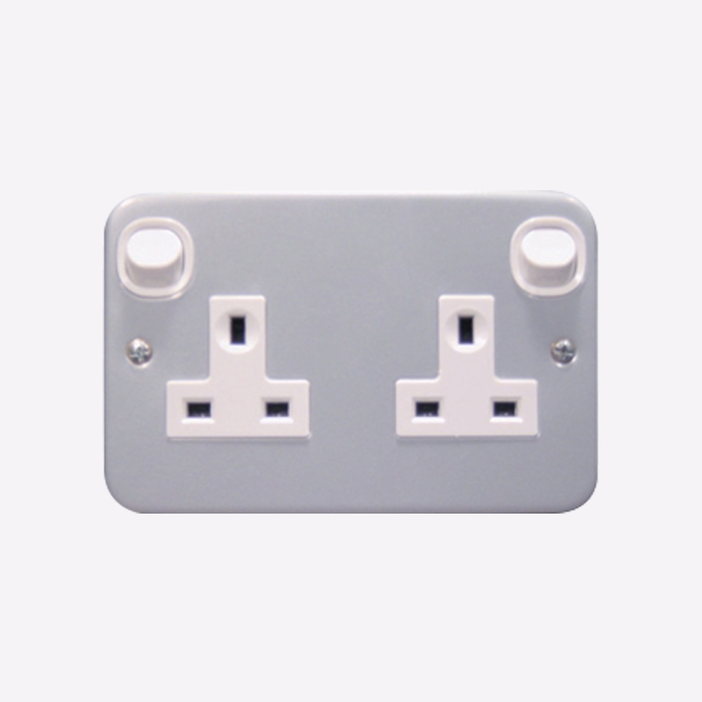 13A 2G SWITCH SOCKET METAL CLAD - SCHNEIDER | Plaza Middle East