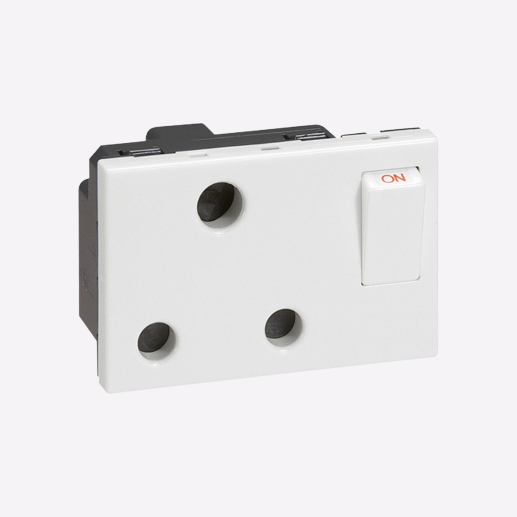 15A 1G SWITCH SOCKET ARTEOR WHITE - LEGRAND | Plaza Middle East
