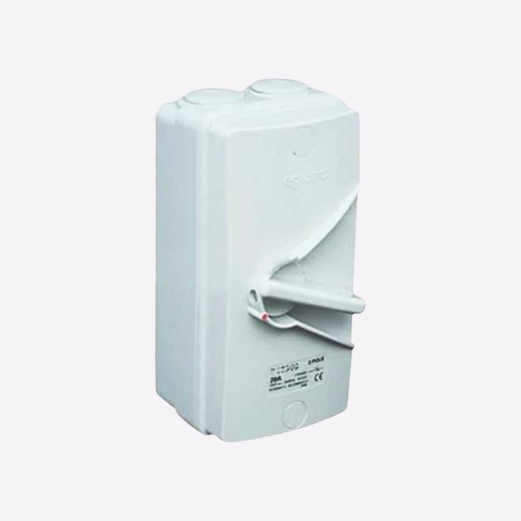ISOLATOR 40A 2P IP66 - LEGRAND | Plaza Middle East