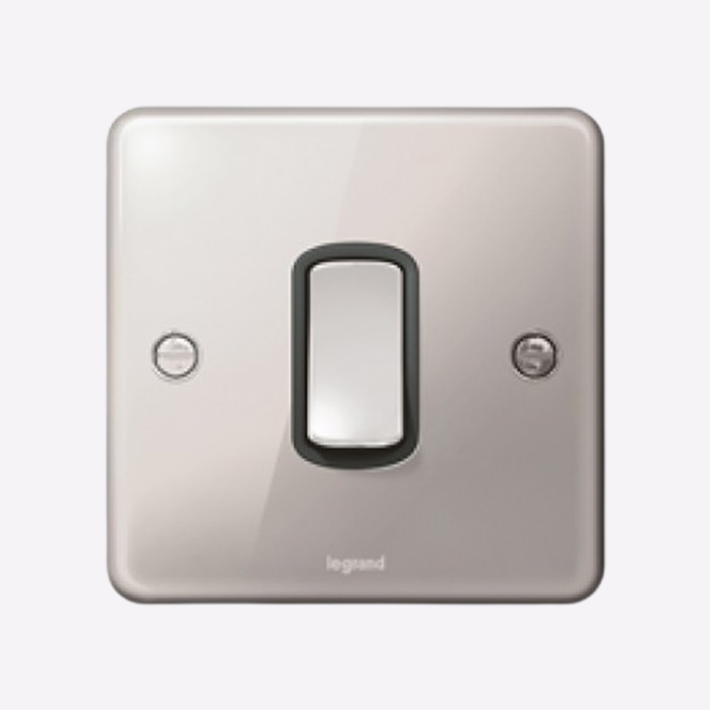 10A 1G 1WAY SWITCH SYNERGY AUTHENTIC PSS - LEGRAND | Plaza Middle East