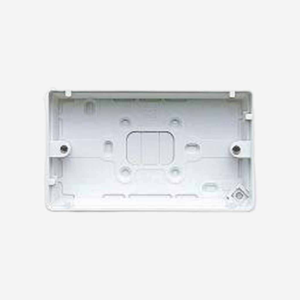 PVC BOX 6" X 3" WHITE 30MM - MK | Plaza Middle East