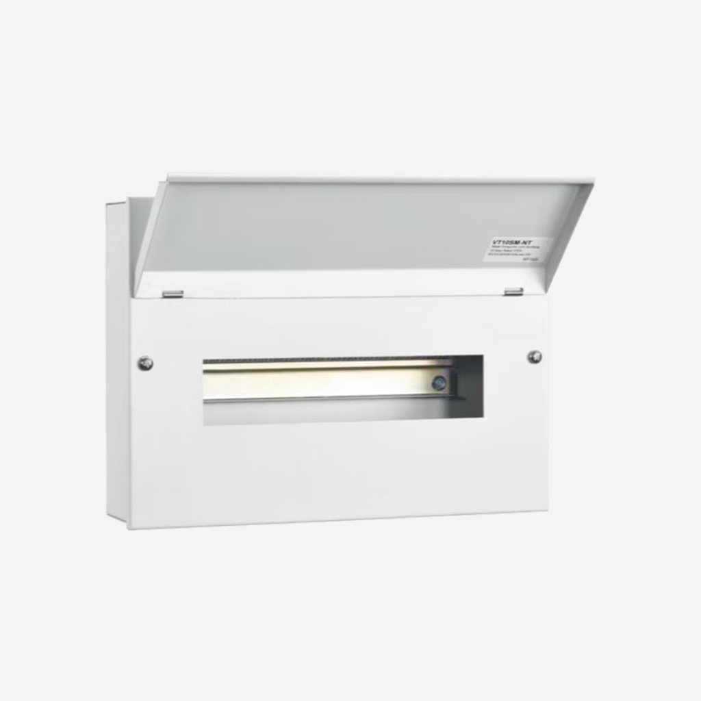 1ROW 10 MODULE ENCLOSURE SURFACE - HAGER | Plaza Middle East