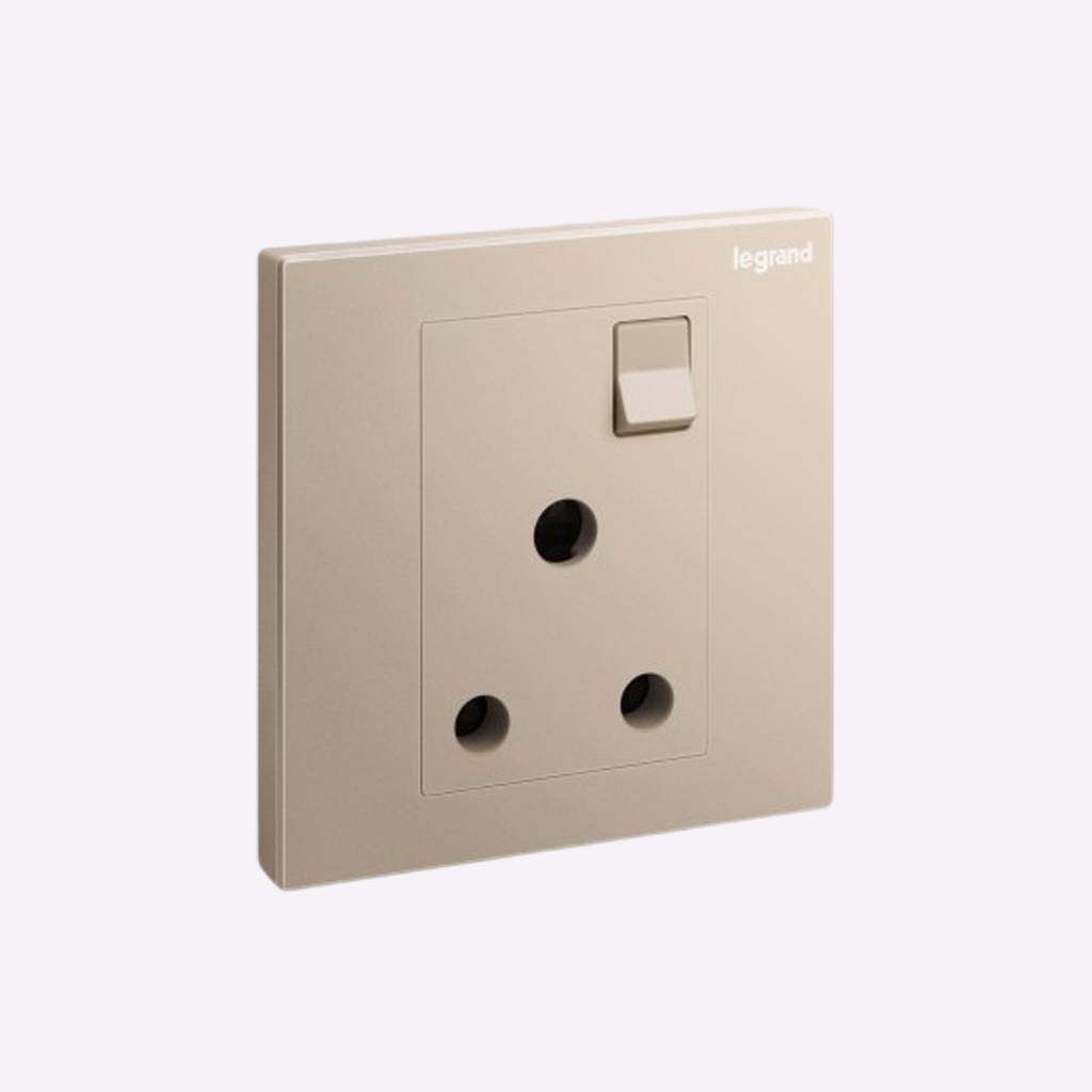15A SWITCH SOCKET GALION ROSE GOLD - LEGRAND | Plaza Middle East