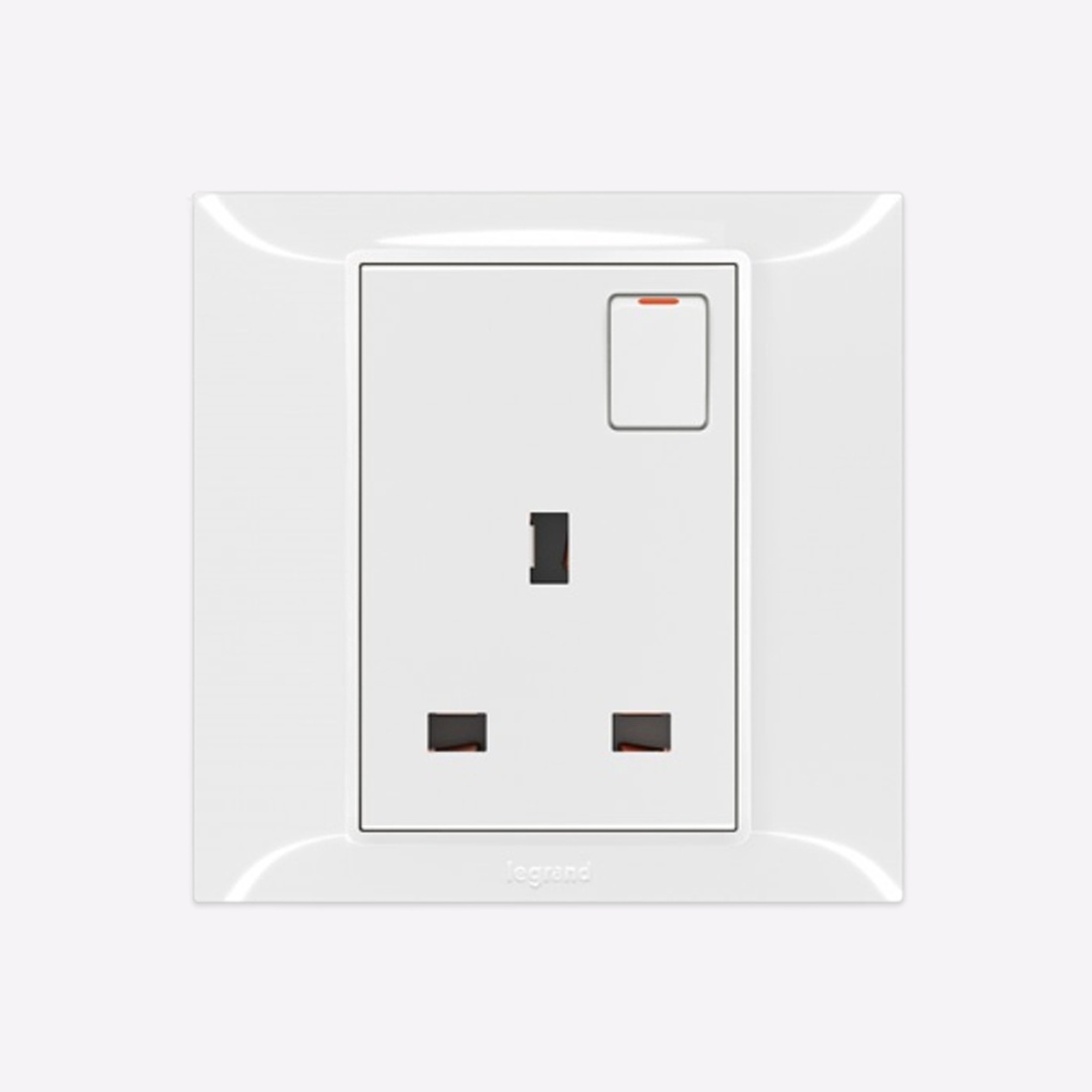 13A 1G SWITCH SOCKET BELANKO-S WHITE - LEGRAND | Plaza Middle East