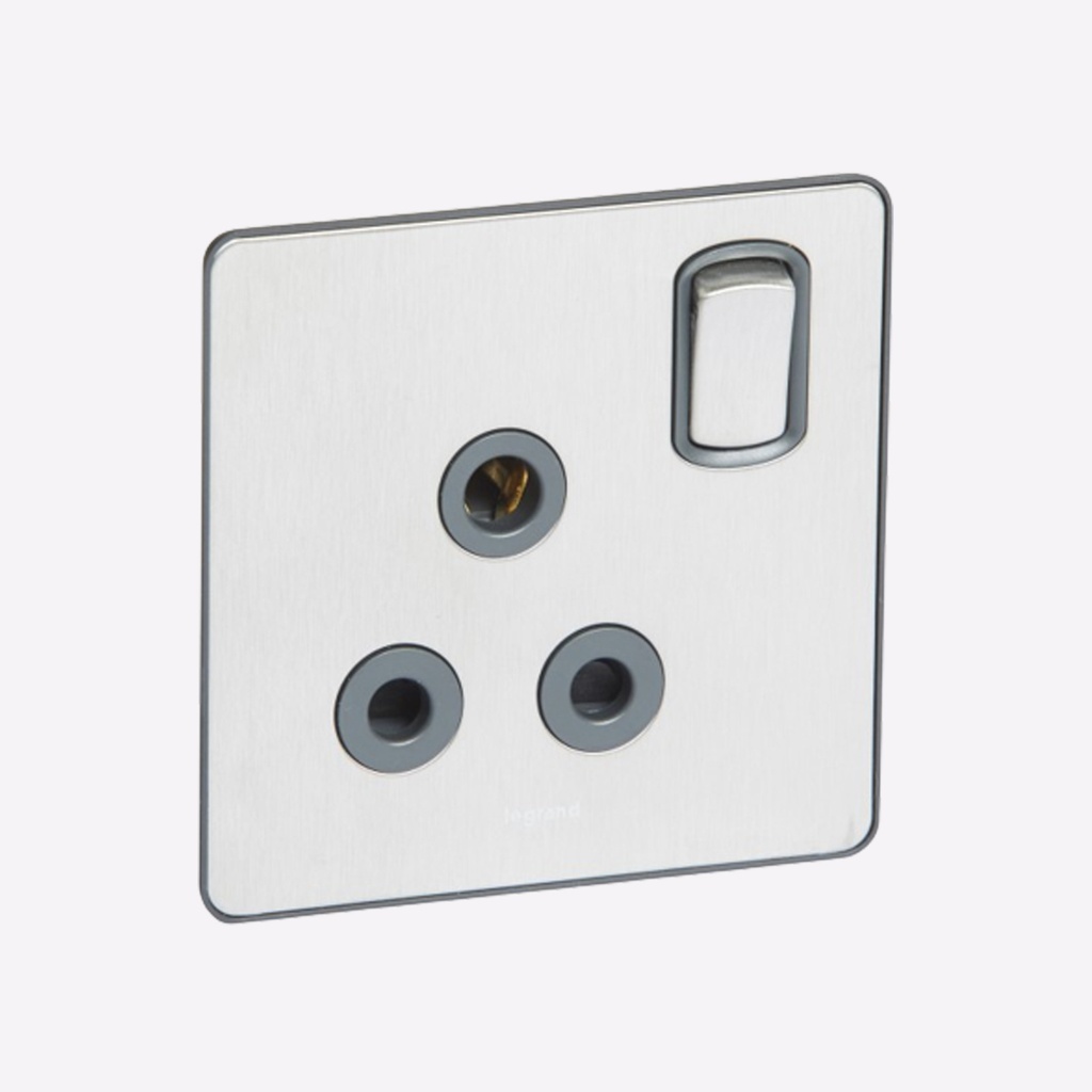 15A SWITCH SOCKET SYNERGY SLEEK BSS - LEGRAND | Plaza Middle East